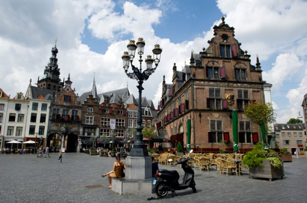 LLM Educational Program with Radboud University | Luiss